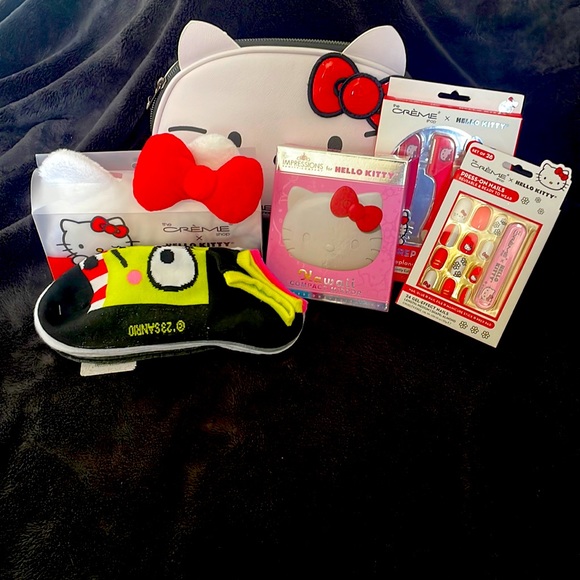 Sanrio | Accessories | Hello Kitty Red Bow Bundle | Poshmark